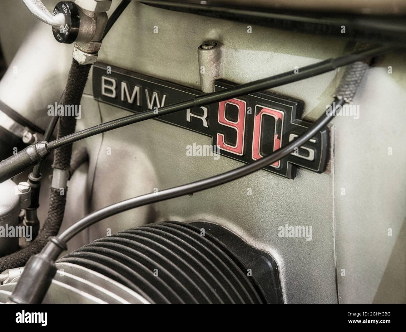up close engine image of a R90S BMW motorcycle Stock Photo - Alamy