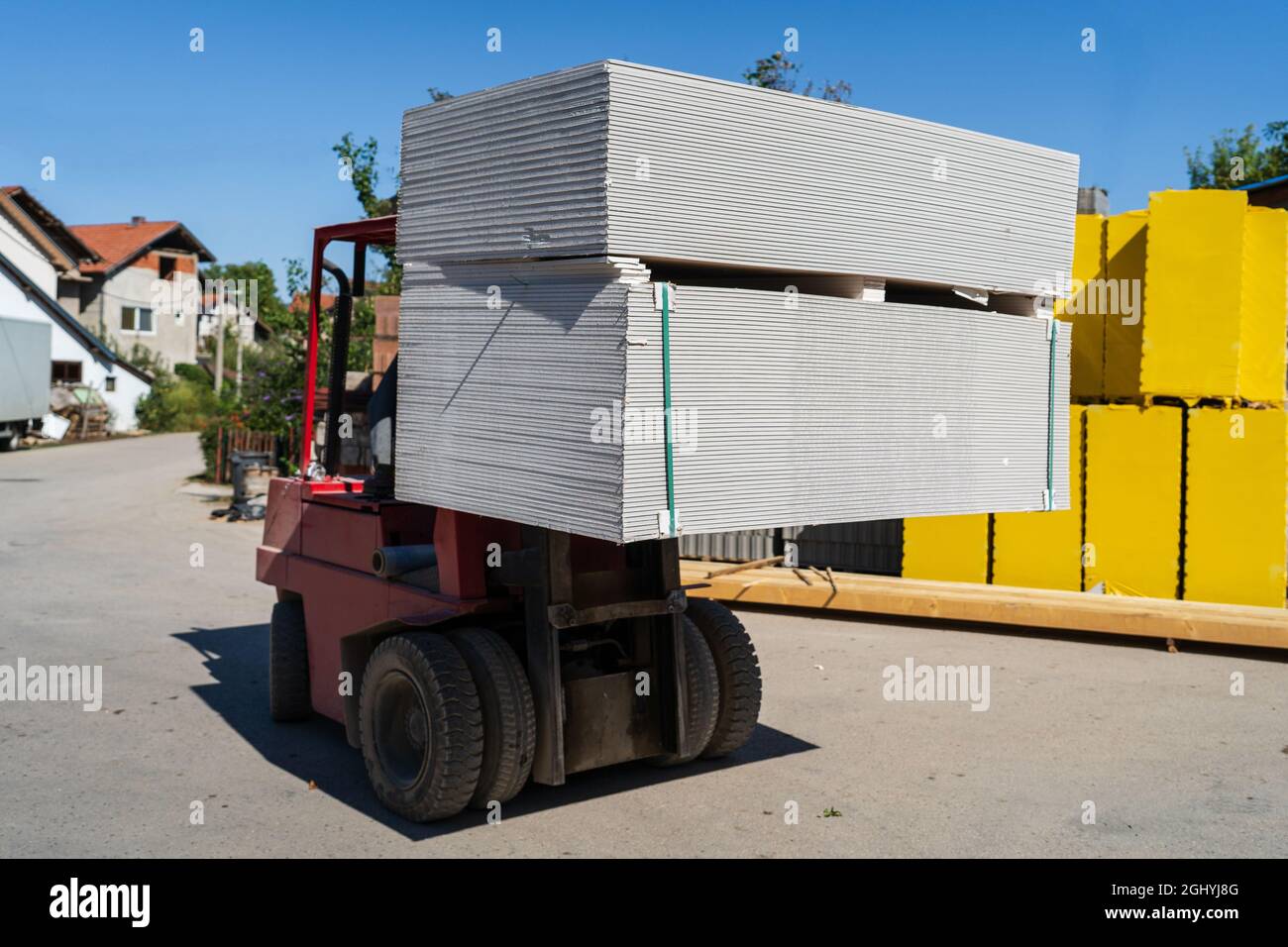 Gypsum board construction hi-res stock photography and images - Alamy