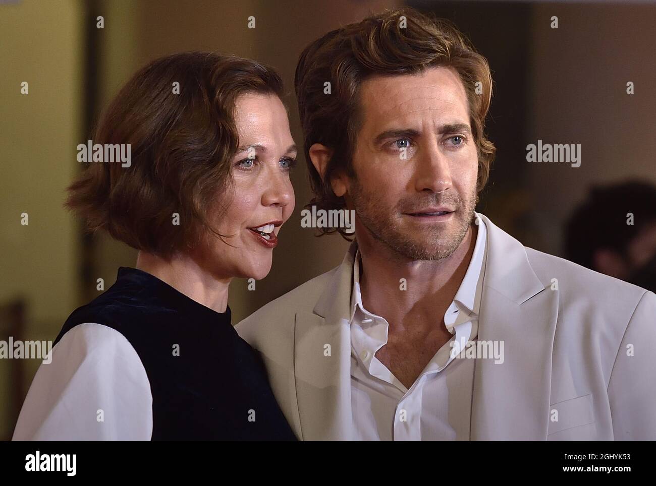 Jake maggie gyllenhaal hi-res stock photography and images - Alamy