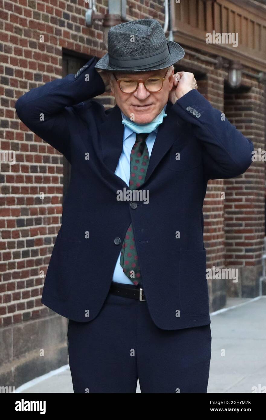 Stephen colbert in hi-res stock photography and images - Alamy