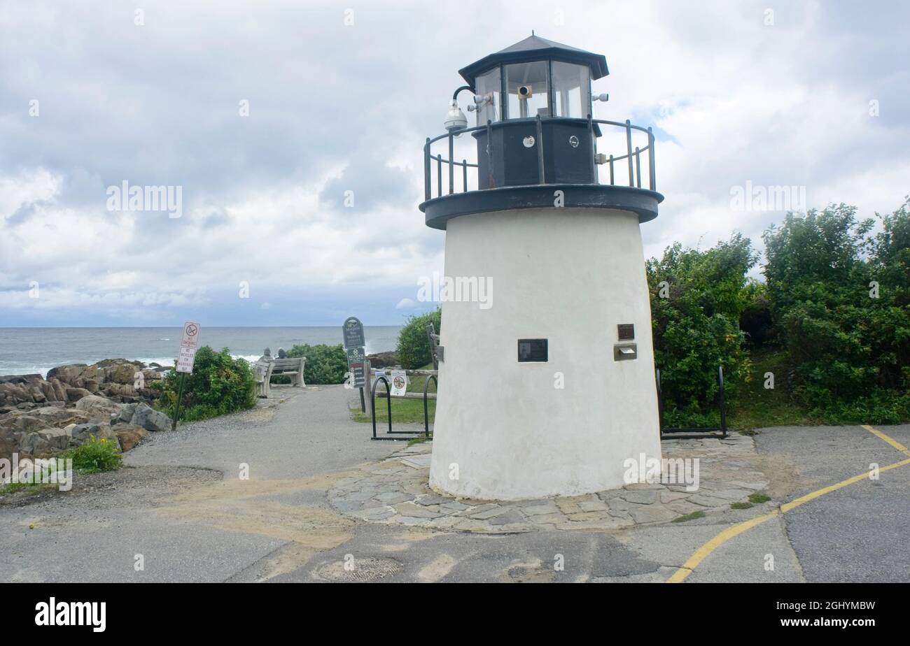 Small lighthouse on Marginal Walkway in Ogunquit Maine Stock Photo - Alamy