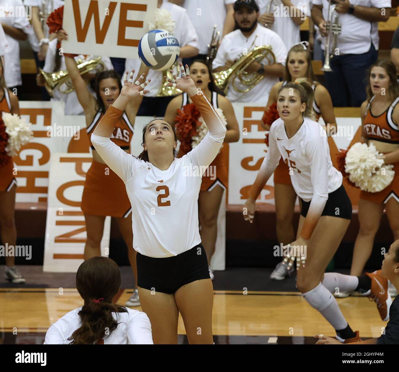 Volleyball setter hi-res stock photography and images - Alamy
