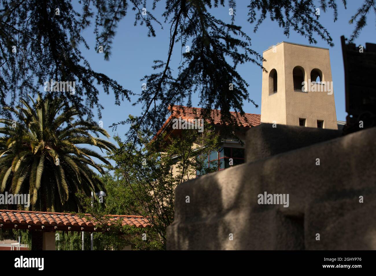 Daytime view of the downtown public Civic Center area of El Monte ...