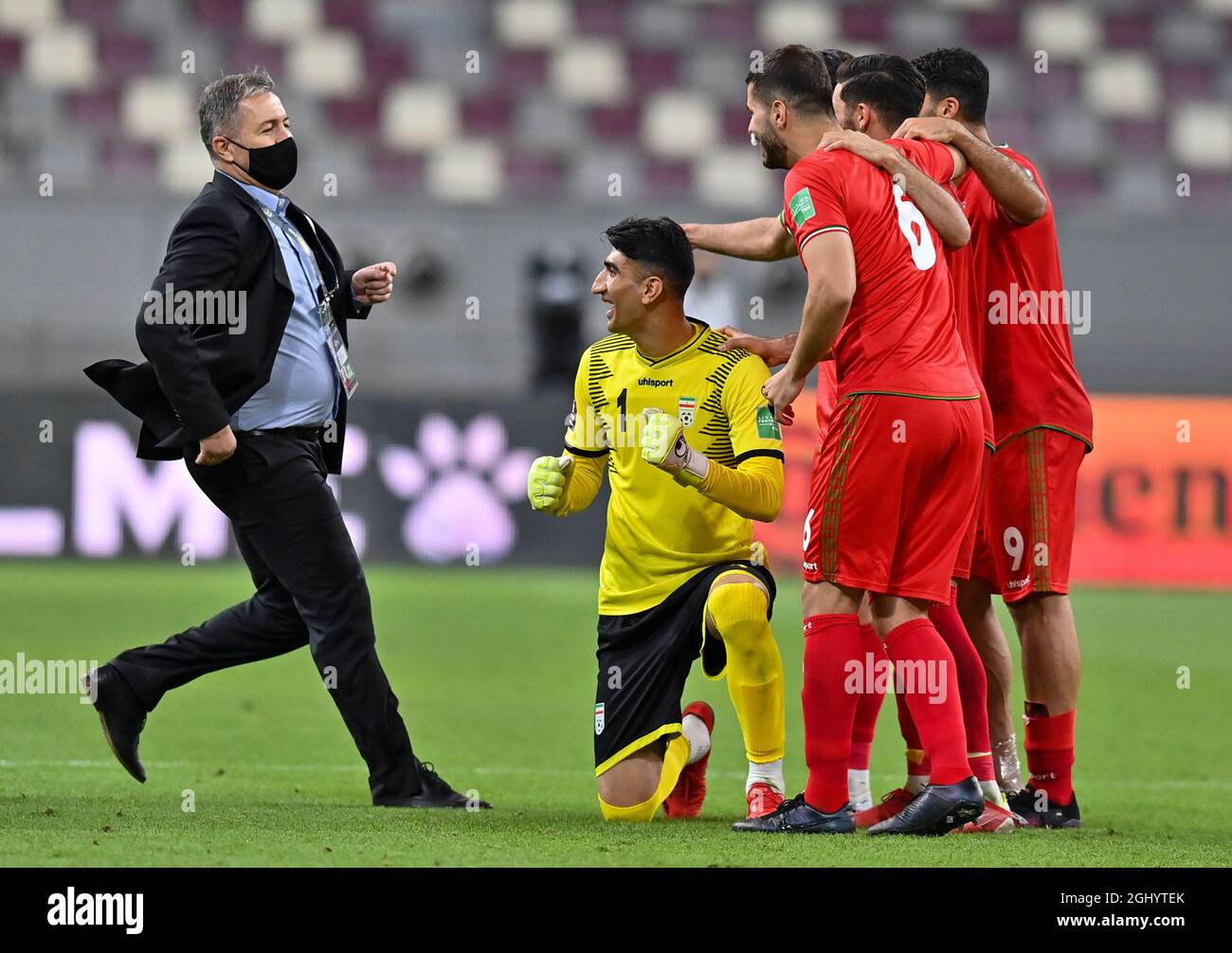 Doha, Qatar. 7th Sep, 2021. Iran's head coach Dragan Skocic (1st L ...