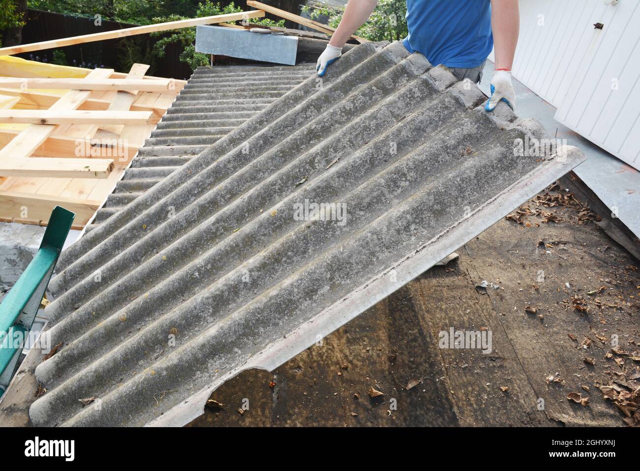 Removing tiles hi-res stock photography and images - Alamy