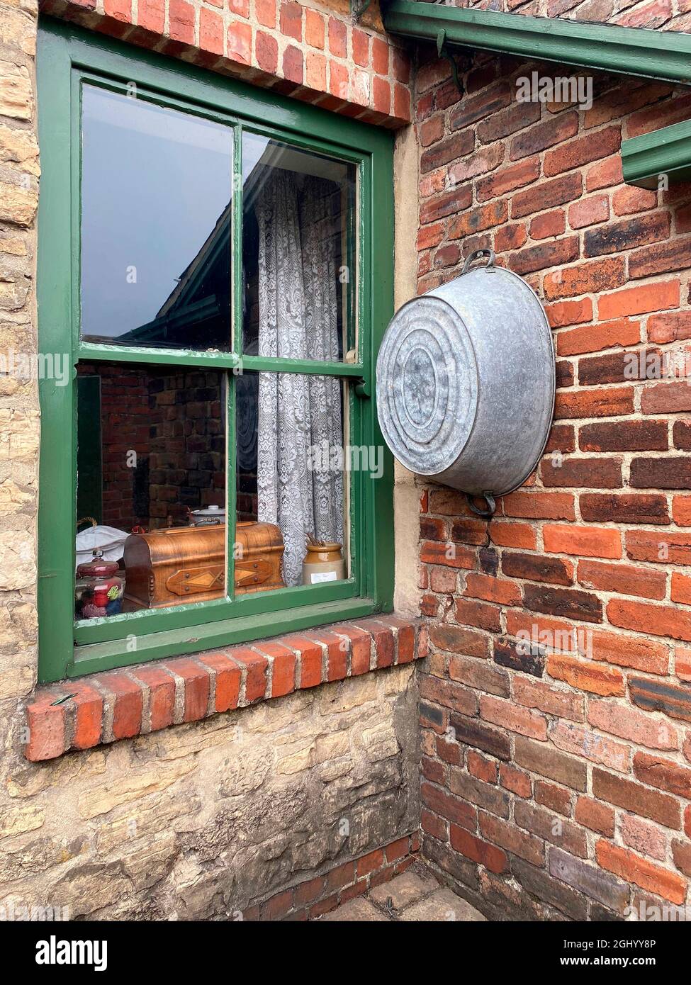Old two-up, two-down terraced house in Northumberland in the northeast ...
