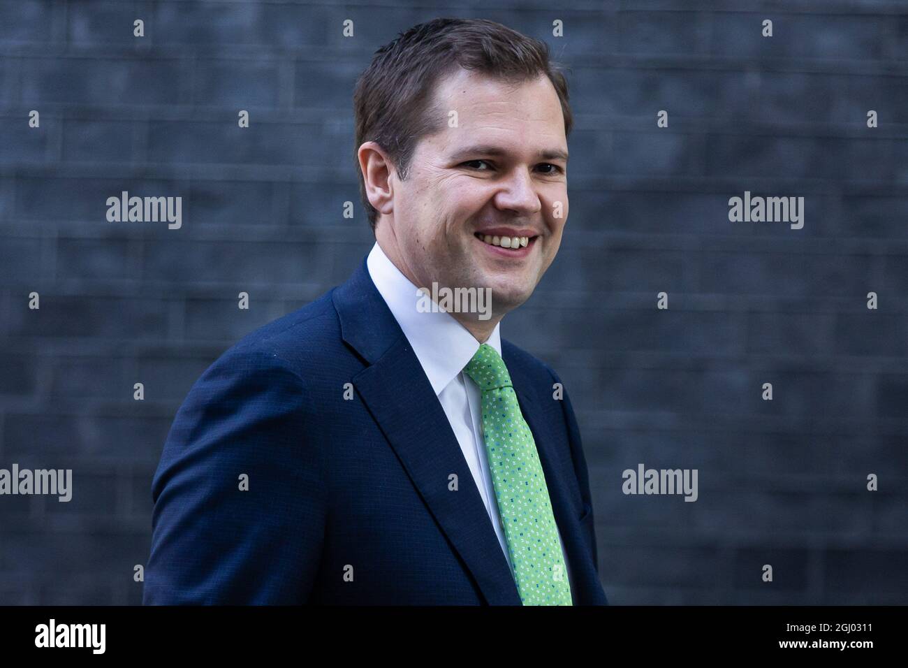 Robert jenrick hi-res stock photography and images - Alamy