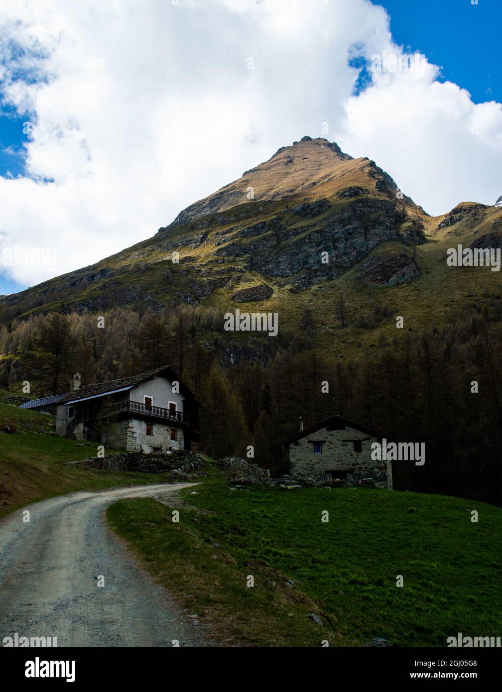 Mountain pathway in the italian Alps in Valle d'Aosta on the trail ...