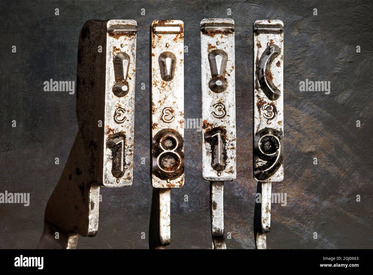 vintage old typewriter hammers with the date 1819 Stock Photo - Alamy