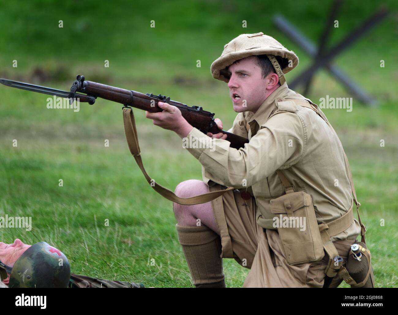 World war two british soldier hi-res stock photography and images - Alamy
