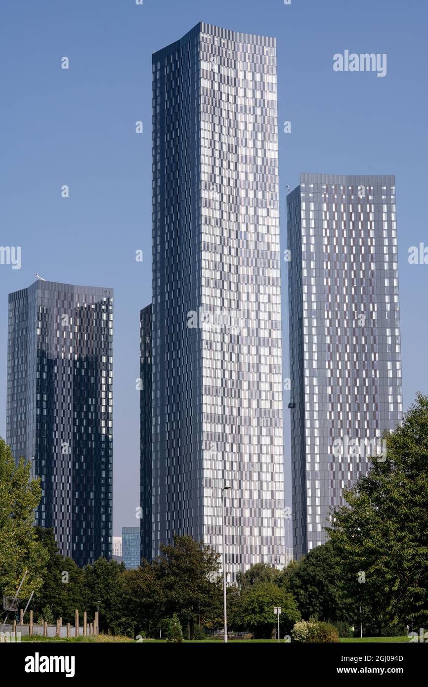 The Deansgate Square Skyscraper Cluster Stock Photo - Alamy
