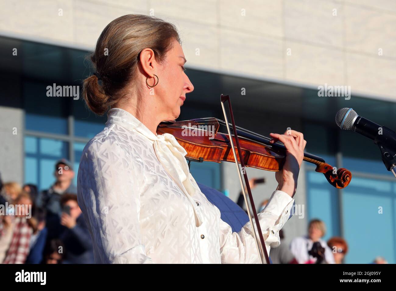 Non Exclusive: KHARKIV, UKRAINE - SEPTEMBER 7, 2021 - American ...