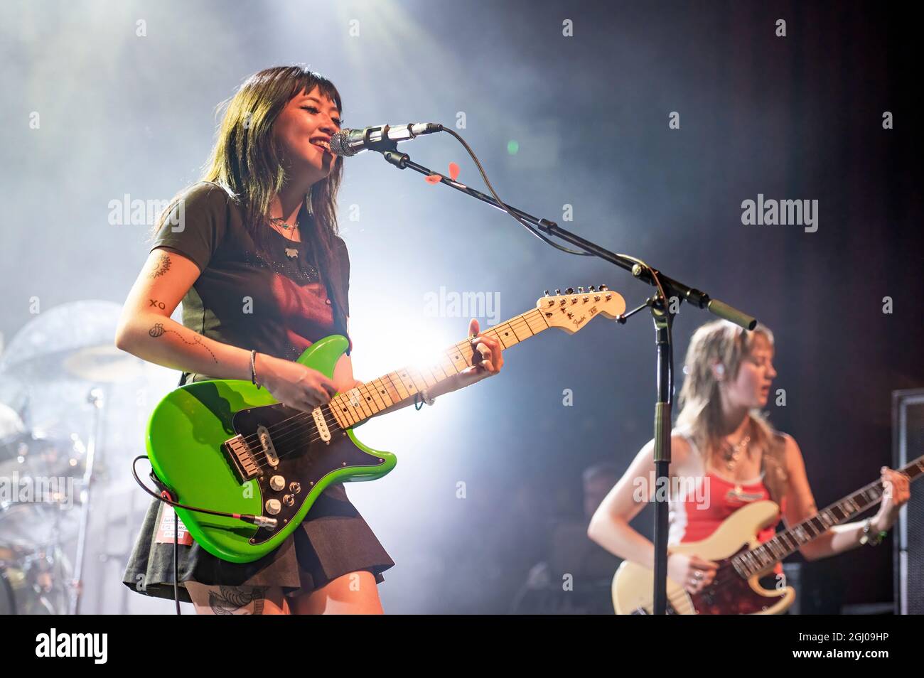 Beabadoobee hi-res stock photography and images - Alamy