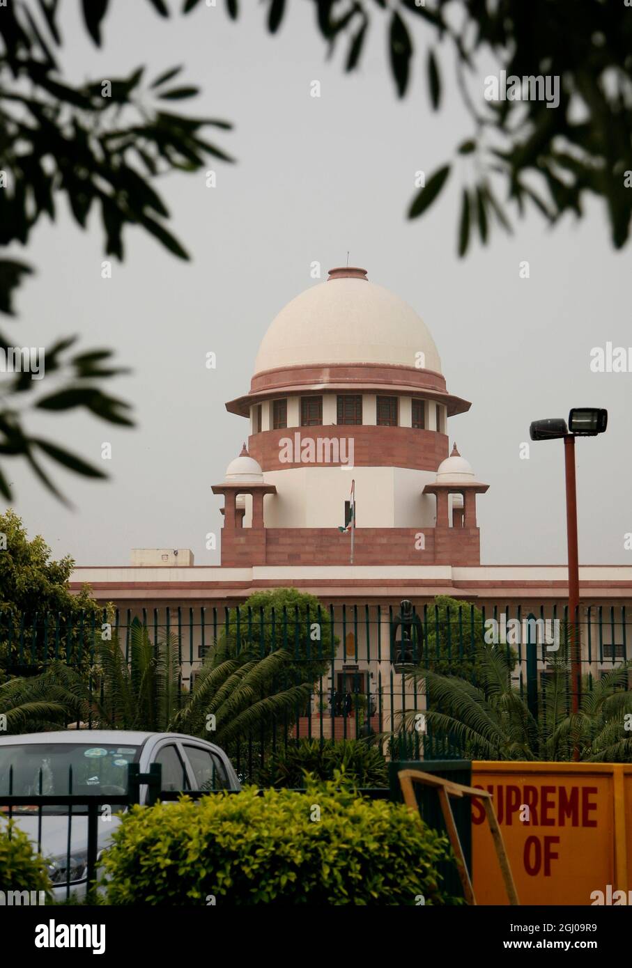 A general view of main building of the Indian Supreme court In New ...