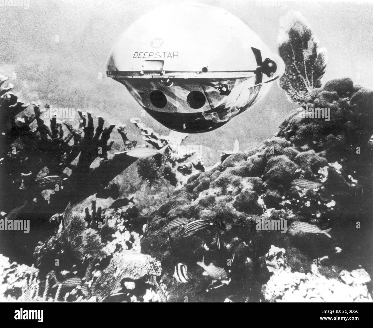 Deepstar hi-res stock photography and images - Alamy