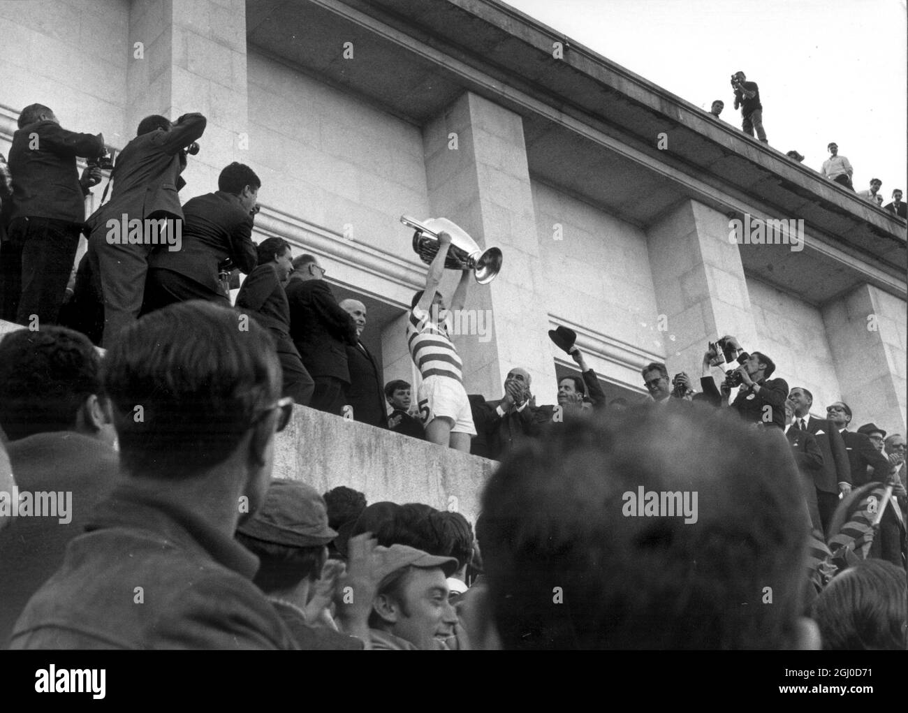 1967 European Cup Final Celtic v Inter Milan Billy McNeill, captain of ...