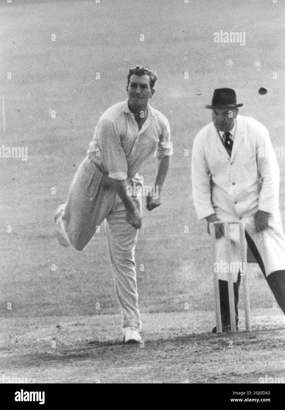 Jim laker 1956 old trafford hi-res stock photography and images - Alamy