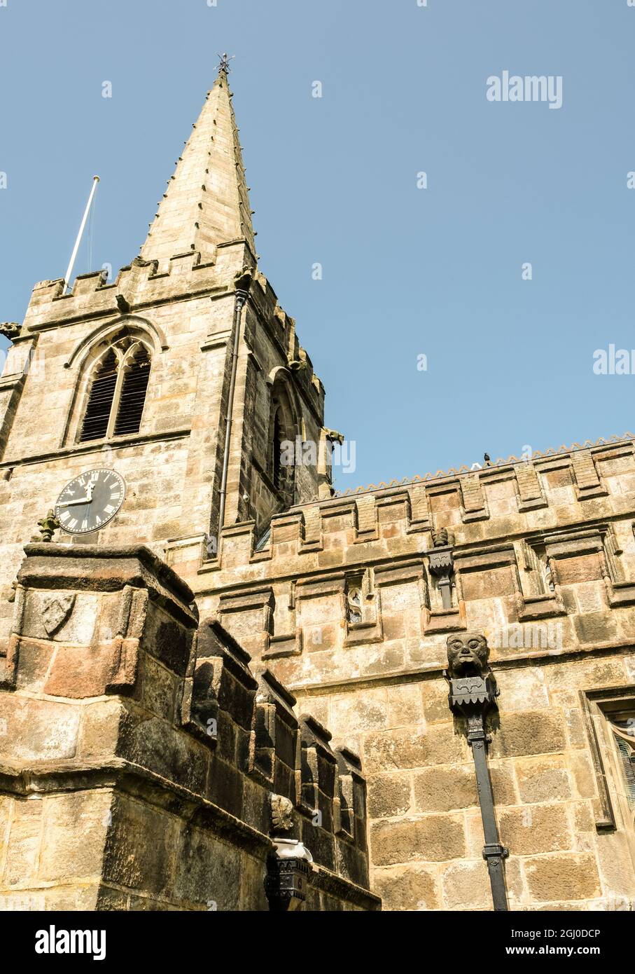 Hathersage village hi-res stock photography and images - Alamy