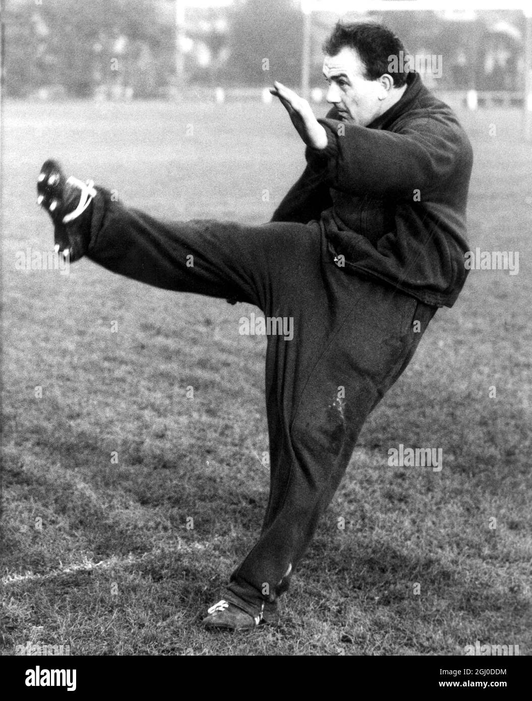 Rugby kick twickenham Black and White Stock Photos & Images - Alamy