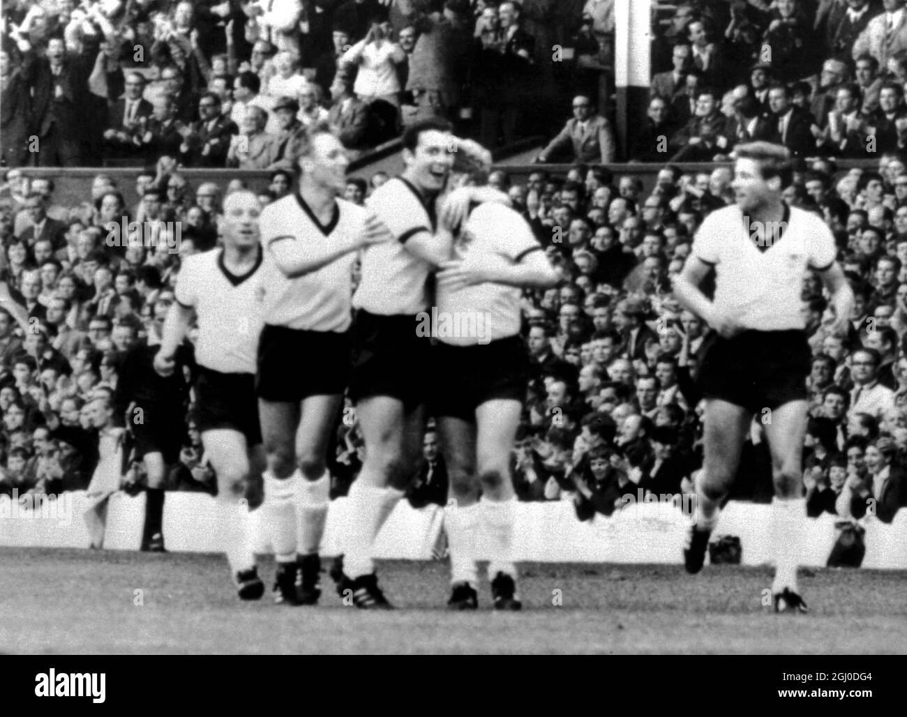 1966 world cup west germany Black and White Stock Photos & Images - Alamy