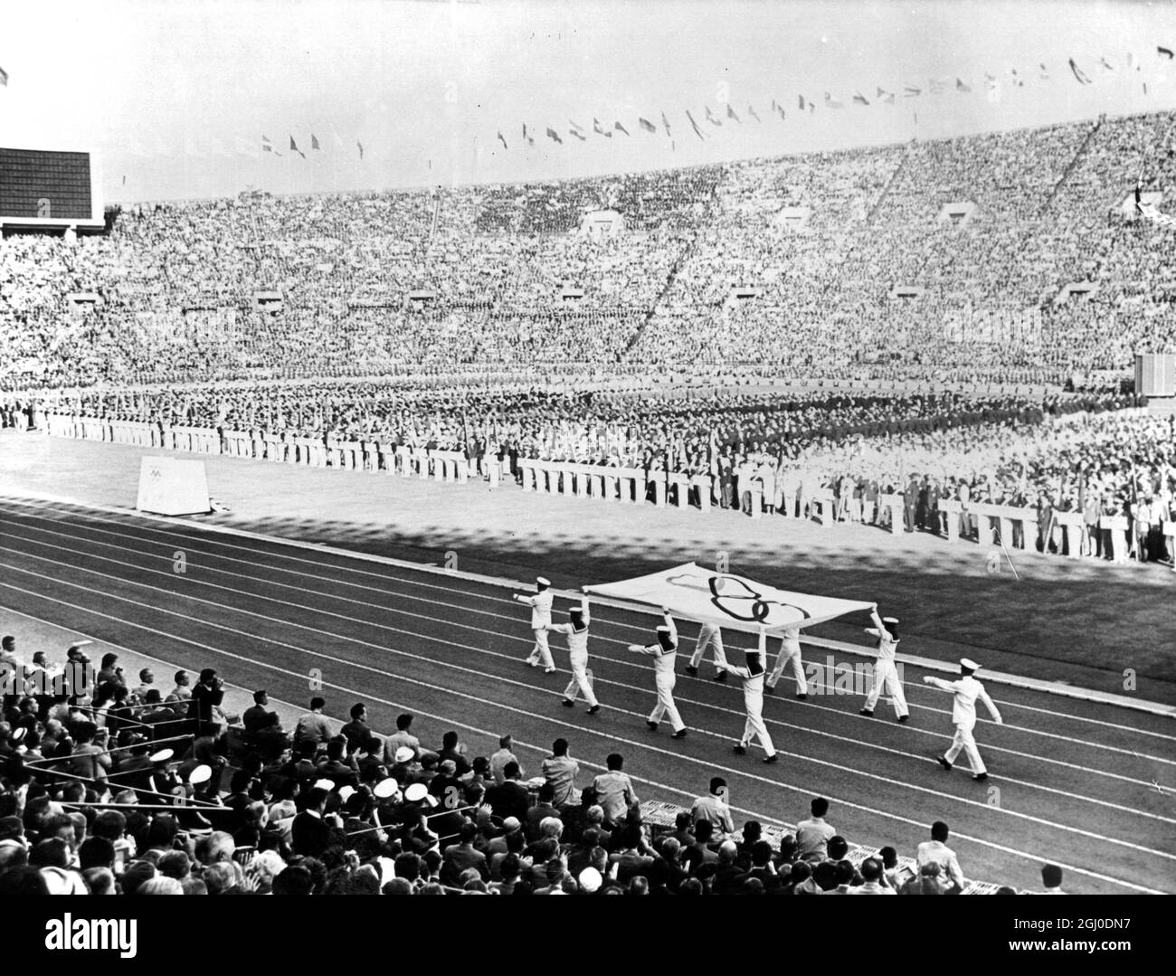 Tokyo olympics 1964 stadium Black and White Stock Photos & Images - Alamy