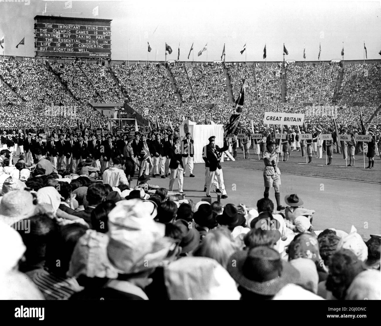 Olympic Games 1948 London, England. The british team is paraded at ...