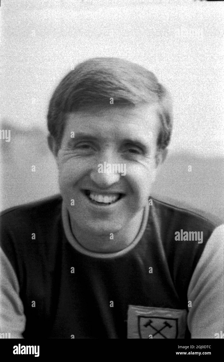 John bond hi-res stock photography and images - Alamy