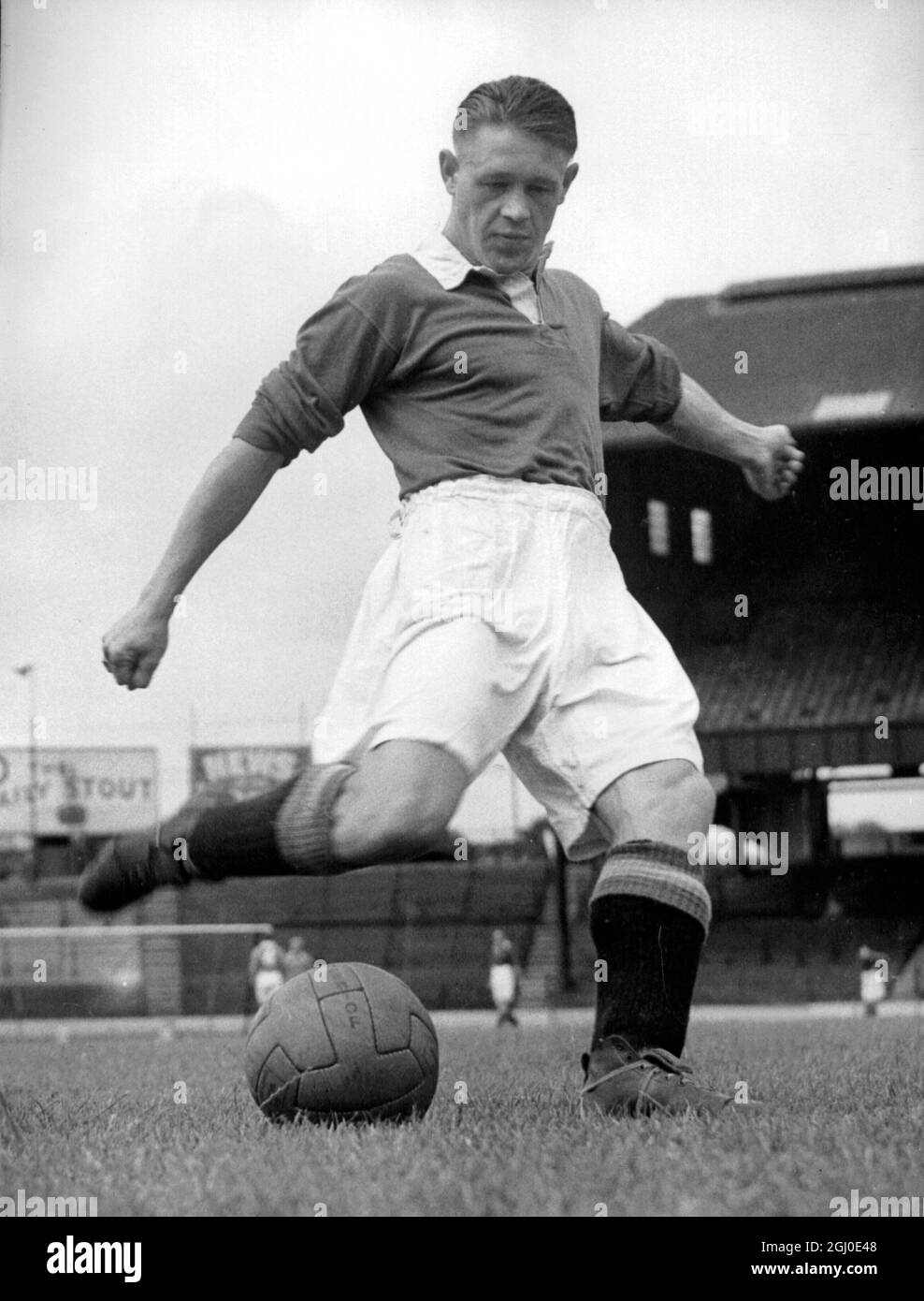 W gray hi-res stock photography and images - Alamy