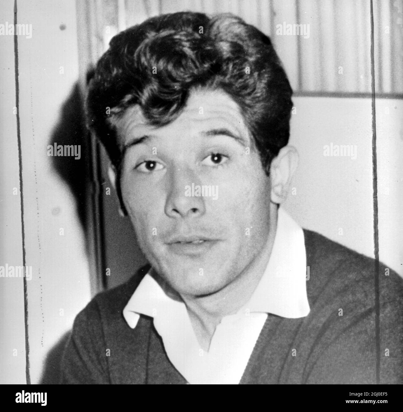 Italian footballer Omar Sivori of Italy. 16th November 1961 Stock Photo ...