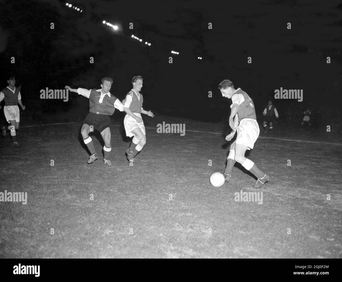 Hibernian european cup hi-res stock photography and images - Alamy