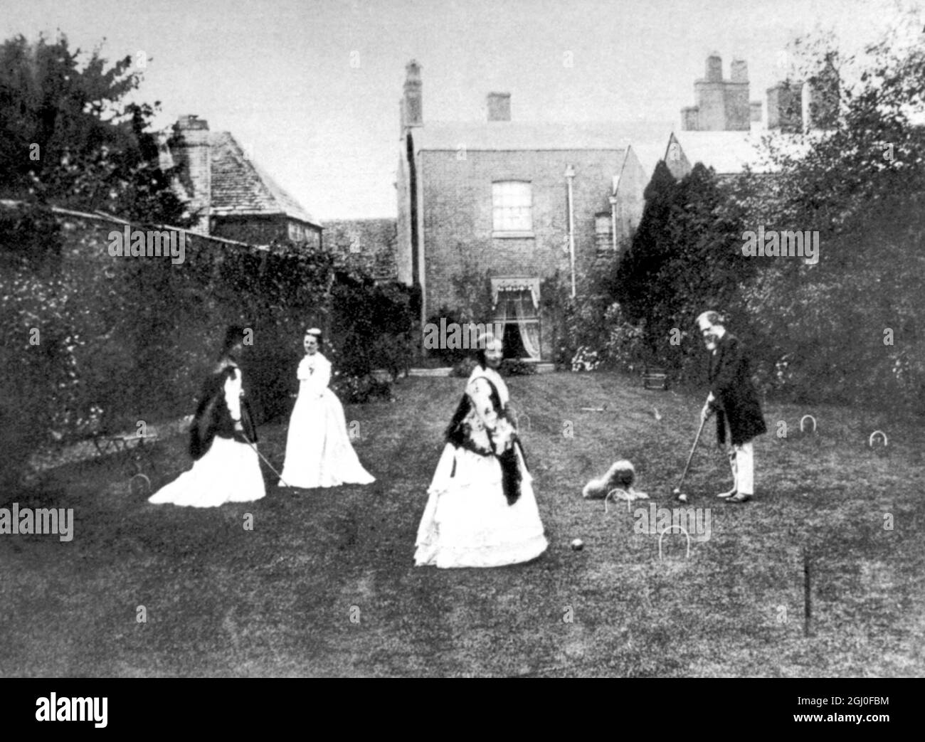 Victorian England Summer Afternoon playing croquet Stock Photo - Alamy