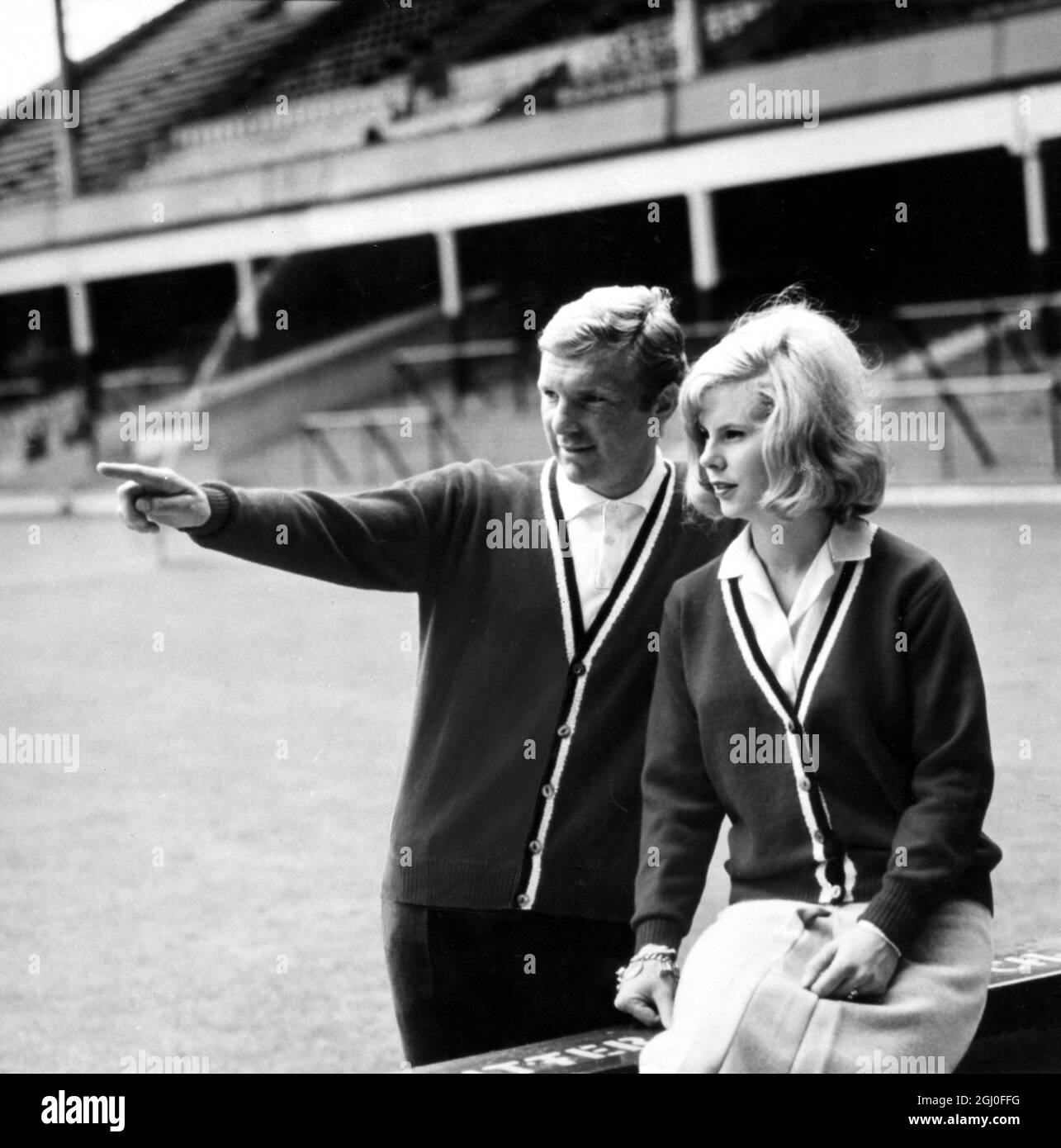 Tina moore bobby moore hi-res stock photography and images - Alamy