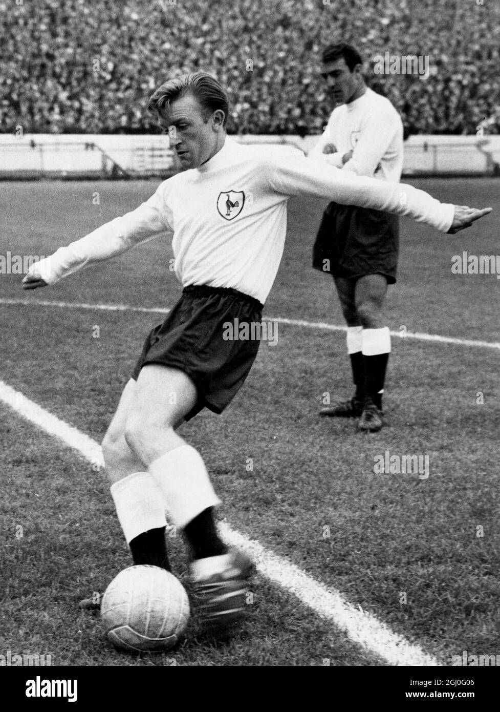 Terry dyson tottenham hotspur Black and White Stock Photos & Images - Alamy