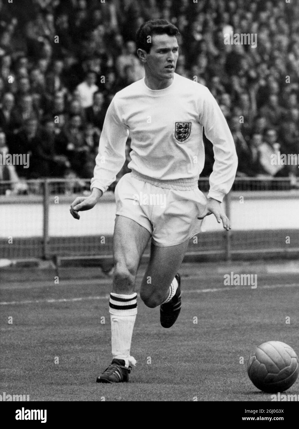 Terry Paine Southampton Black and White Stock Photos & Images - Alamy