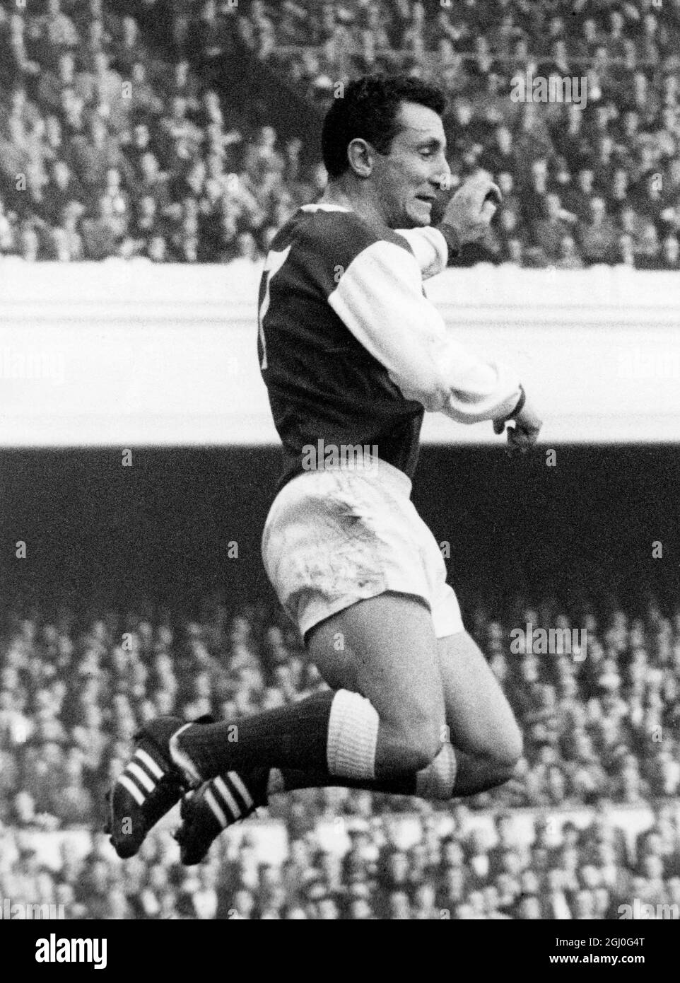 John macleod hi-res stock photography and images - Alamy