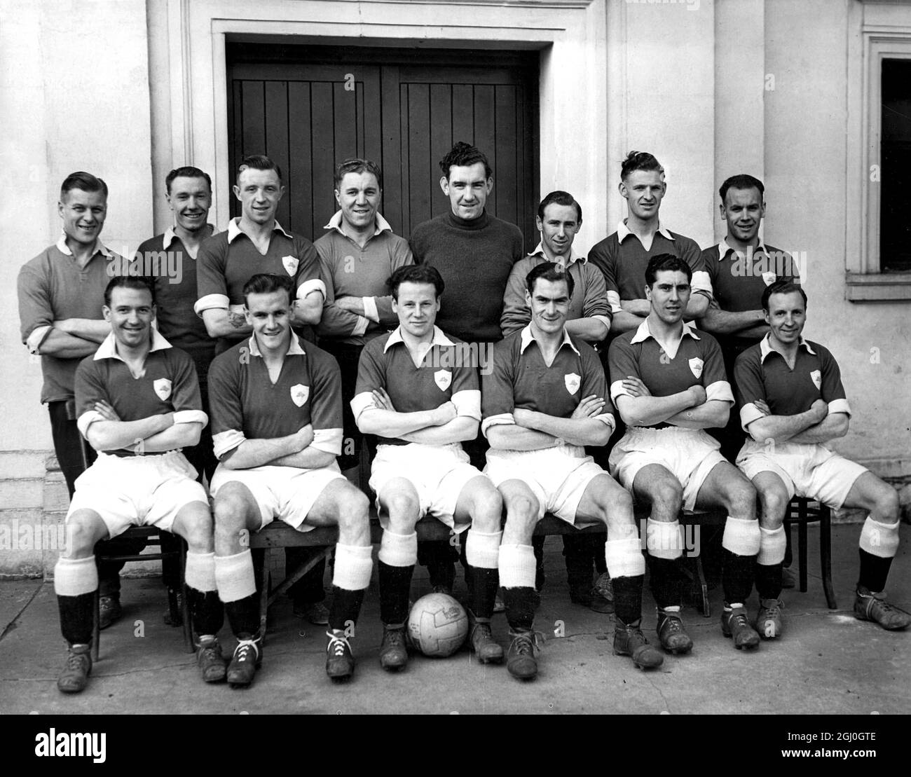 Leicester city fc team hi-res stock photography and images - Alamy
