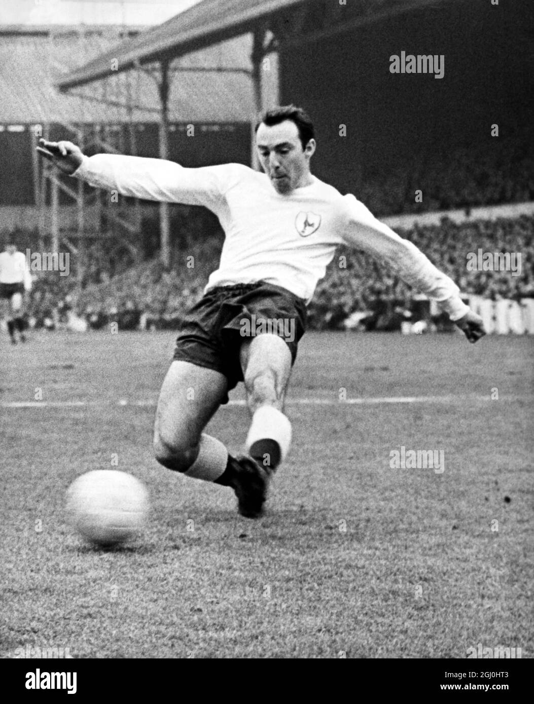 Jimmy greaves hi-res stock photography and images - Alamy