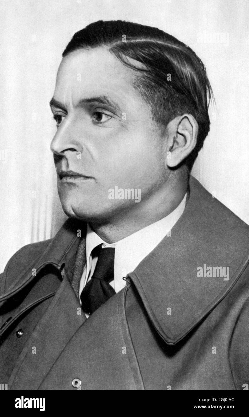 Baron Peter Le Fort, General Secretary for the IV Winter Olympics 1936 ...