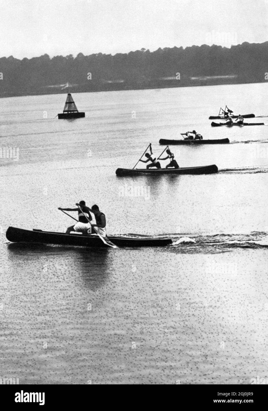 Olympic gold medal rowing Black and White Stock Photos & Images - Alamy