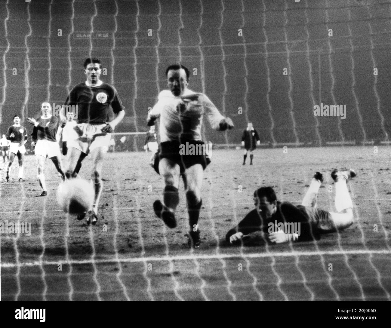 Nobby stiles hi-res stock photography and images - Alamy