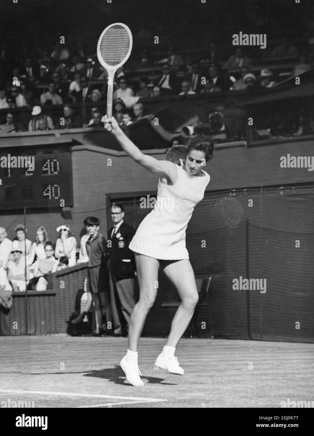 Virginia wade tennis player hi-res stock photography and images - Alamy