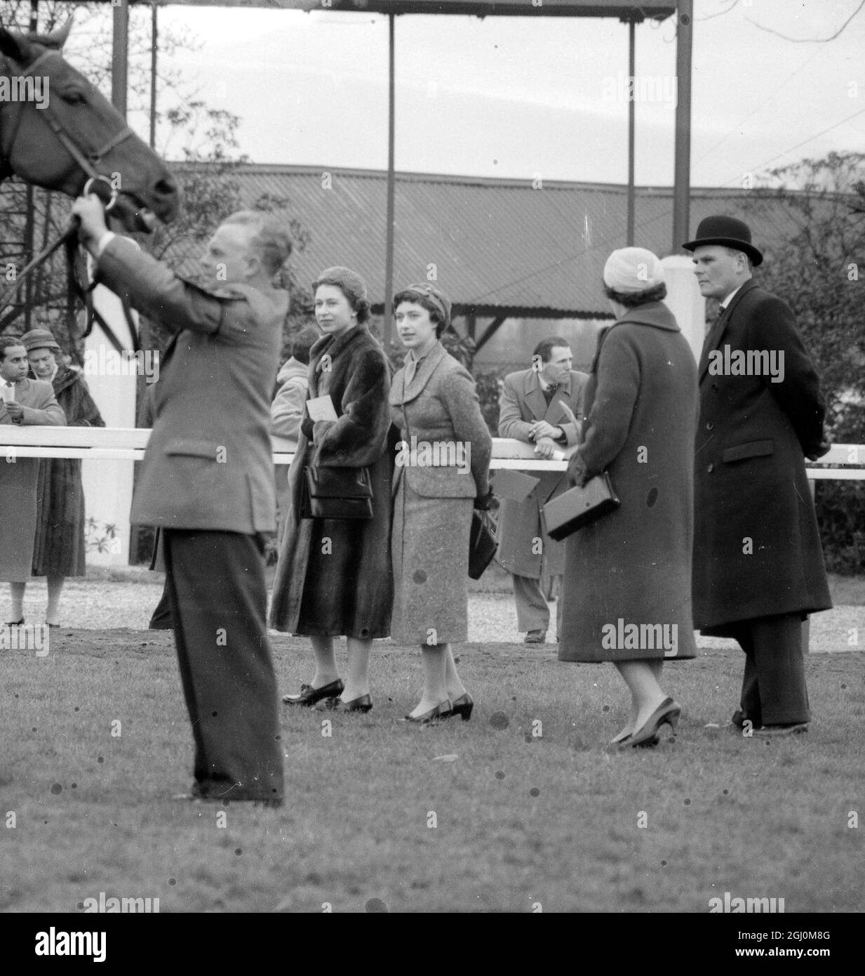 Princess margaret elizabeth 1958 hi-res stock photography and images ...