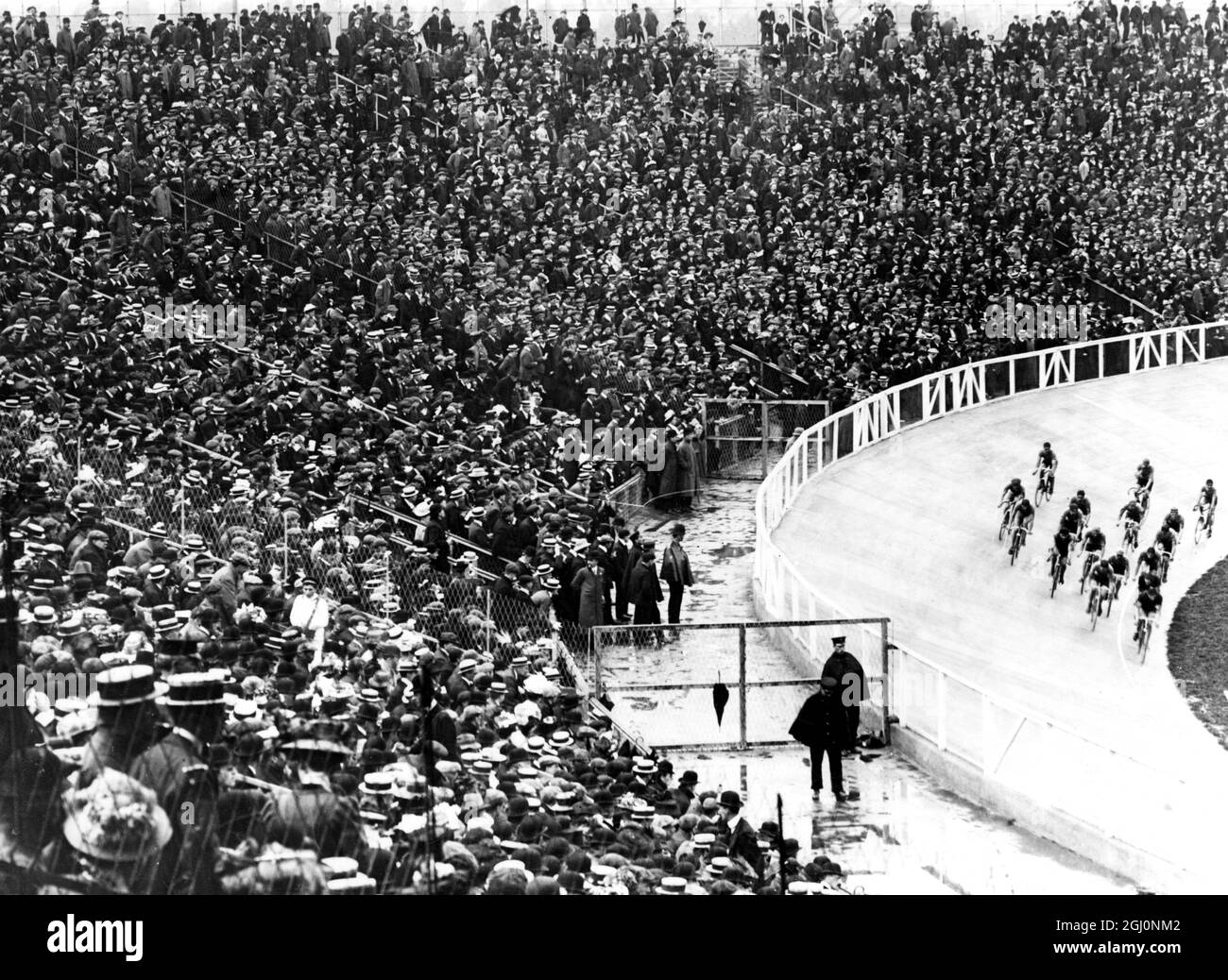 Olympiade 1908 hi-res stock photography and images - Alamy