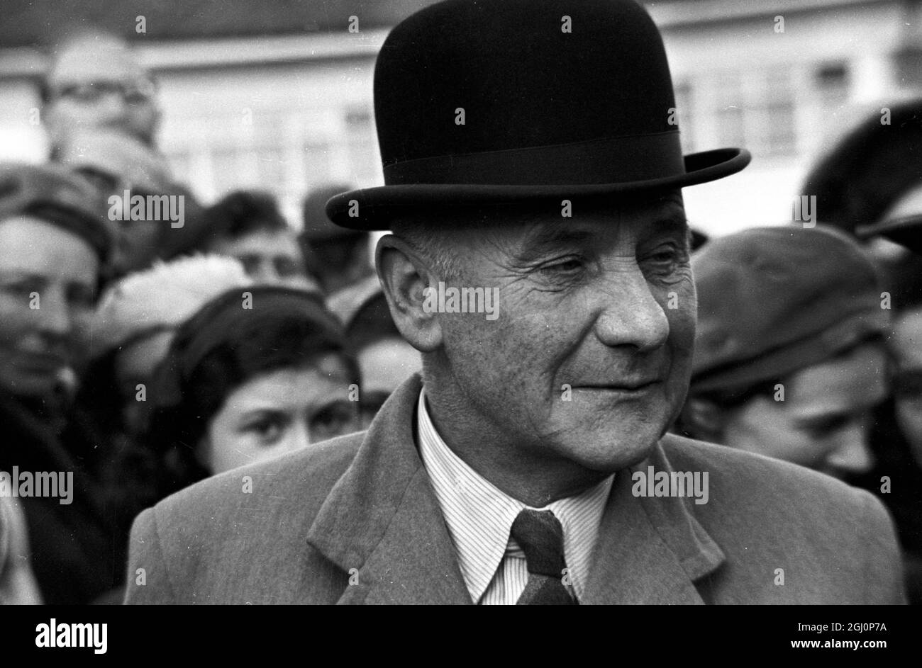Trainer tom dreaper hi-res stock photography and images - Alamy