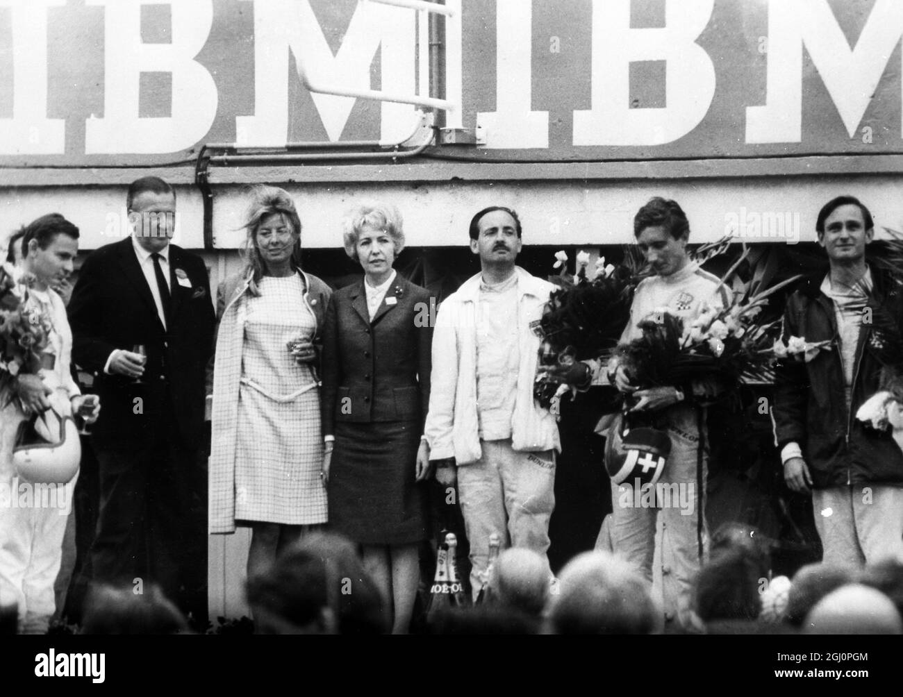 Co winner Black and White Stock Photos & Images - Alamy