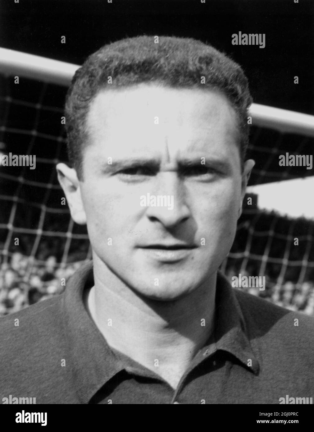 Harry gregg Black and White Stock Photos & Images - Alamy