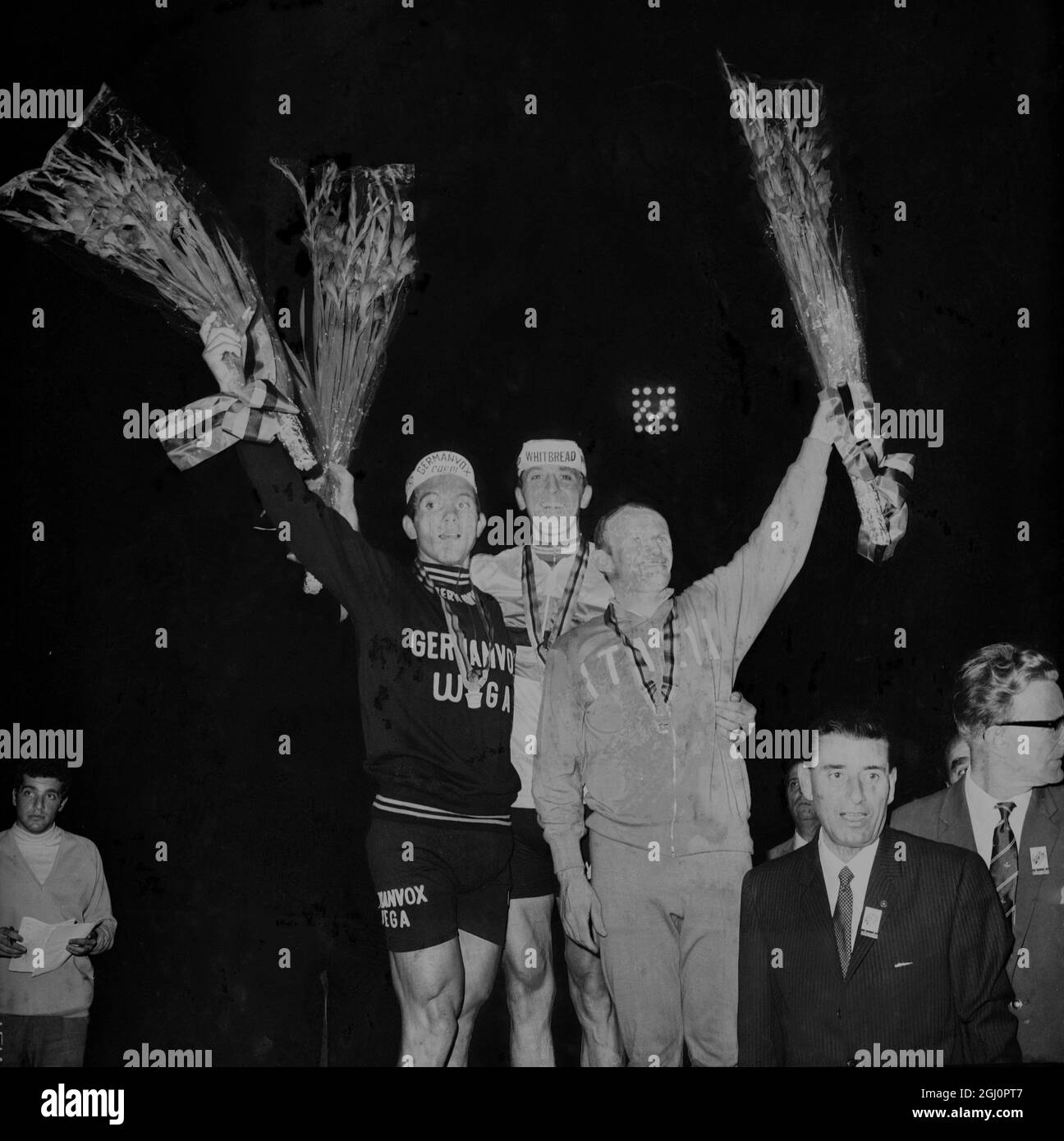 Men's Professional Pursuit ceremony. Rome : Seen after receiving their ...