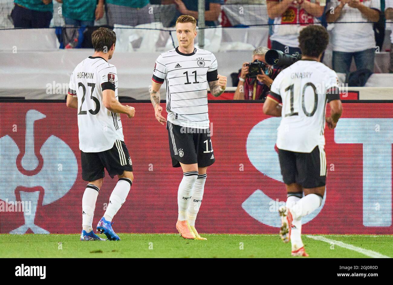 Marco reus hi-res stock photography and images - Alamy