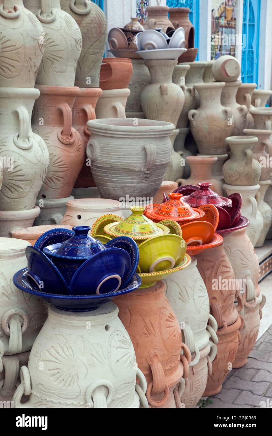 Tunisia, Cap Bon, Nabeul, biggest Tunisian ceramics center, pottery ...