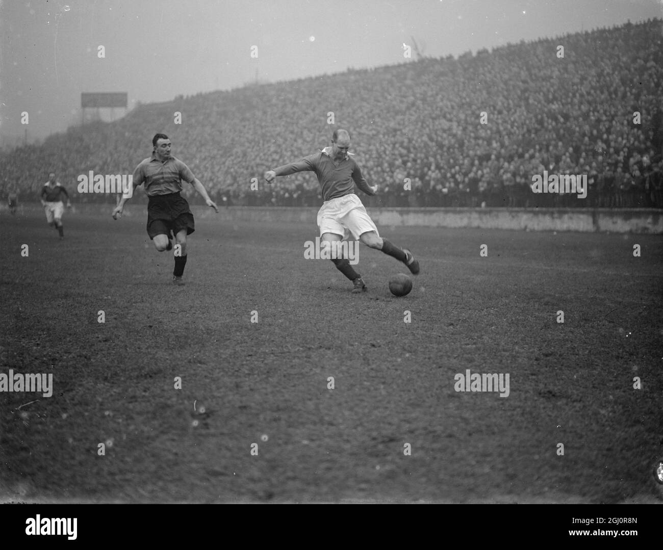Football kits hi-res stock photography and images - Alamy